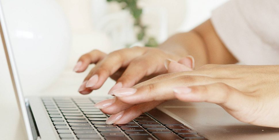 How to Create a WordPress Fullscreen Menu - Qode Interactive